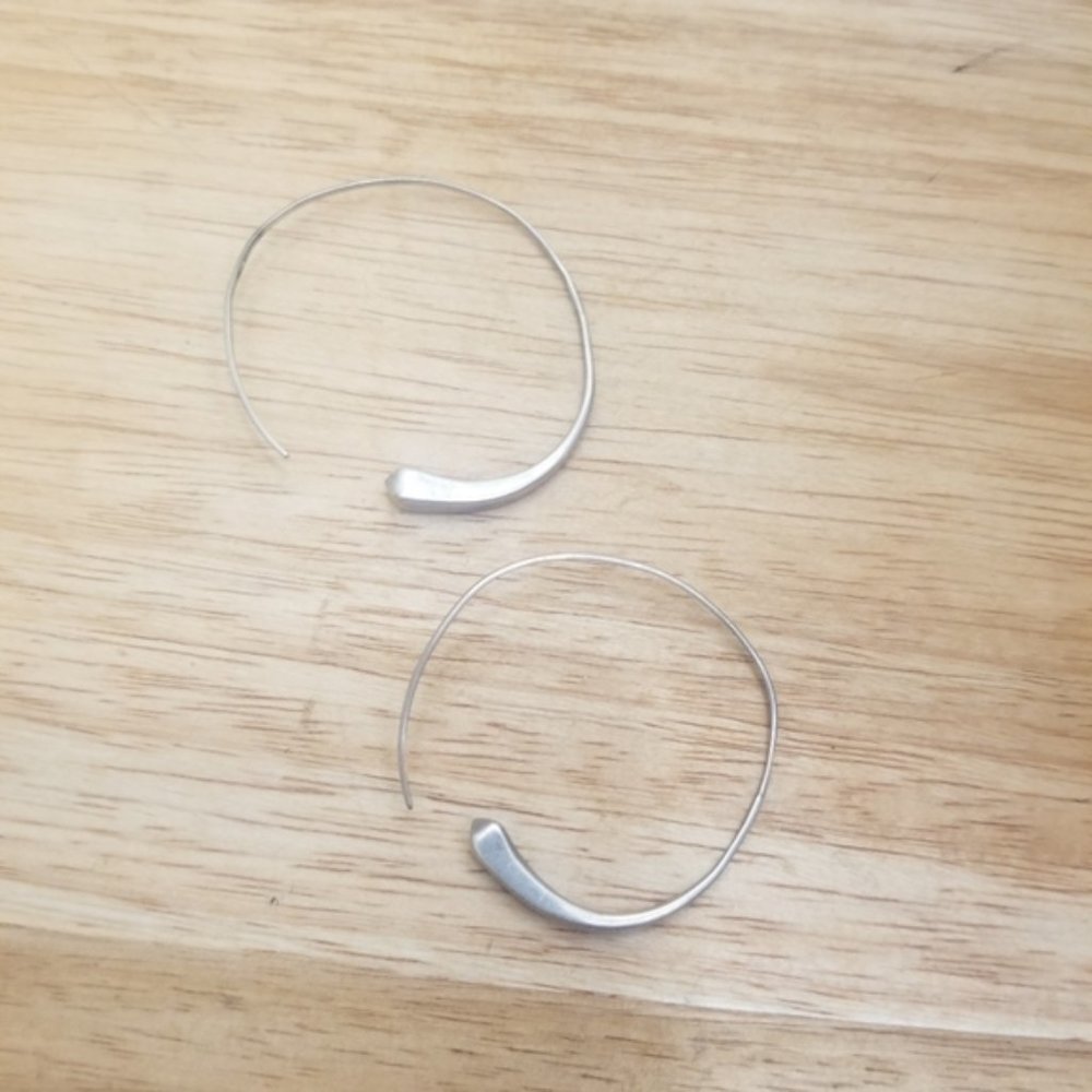 925 Sterling Unique Silver Hoops - Gem